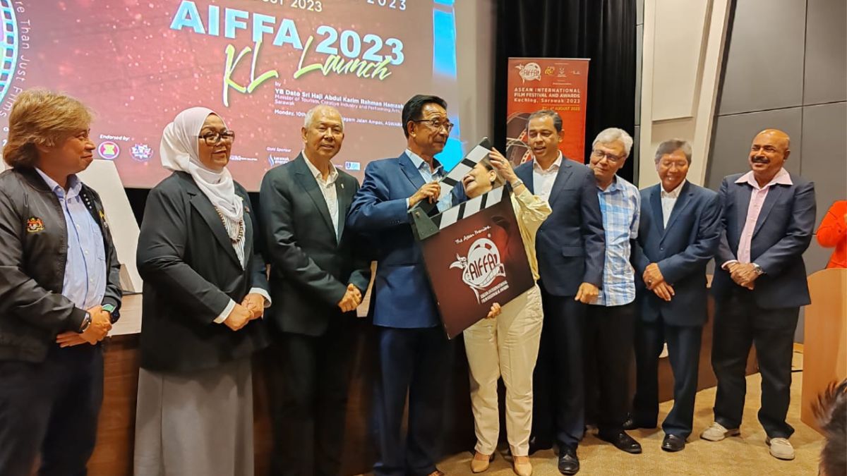 Sarawak Sasar Tiga Juta Pelancong Sempena AIFFA 2023 di Kuching ... Sarawak Sasar Tiga Juta Pelancong Sempena AIFFA 2023 di Kuching ...